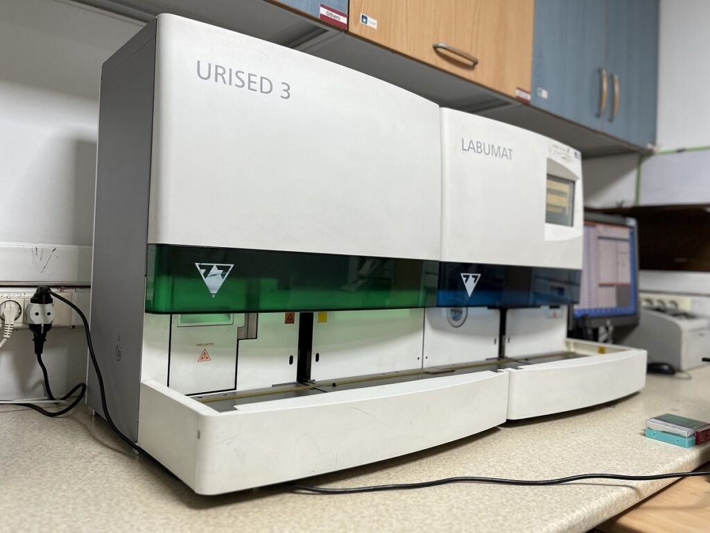 Urine Analysis & Spermogram - آزمایشگاه تشخیص طبی و تخصصی پیوند